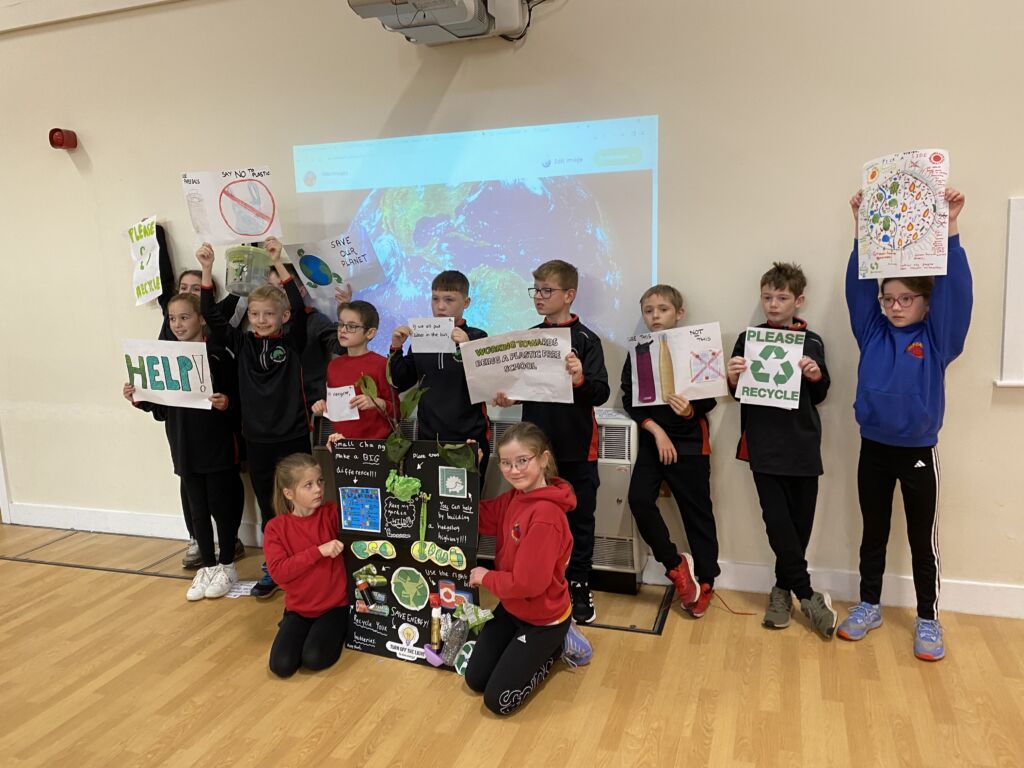 Plastic free school assembly – Plastic Clever Schools